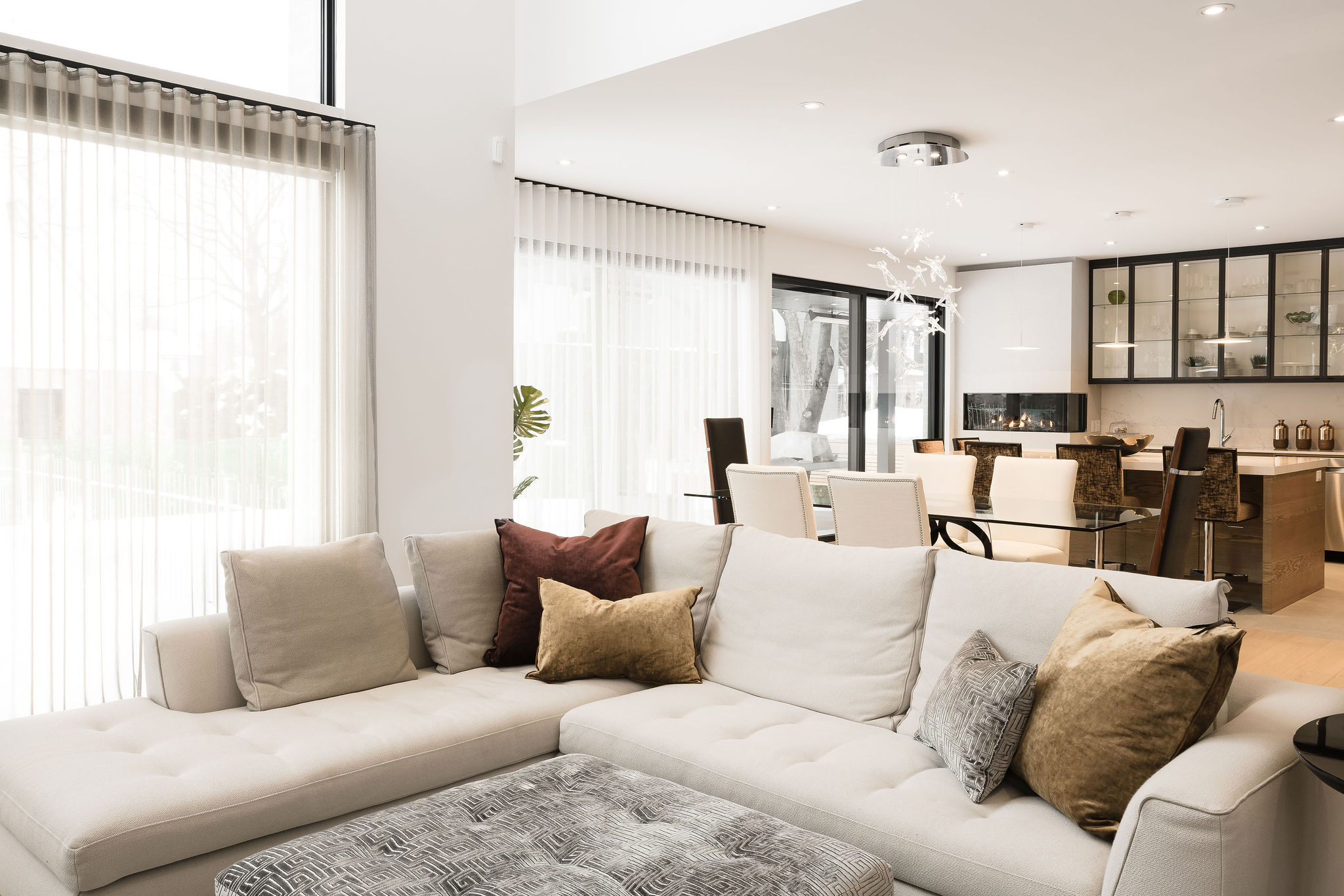 Tout savoir sur le style contemporain - Un fauteuil pour deux